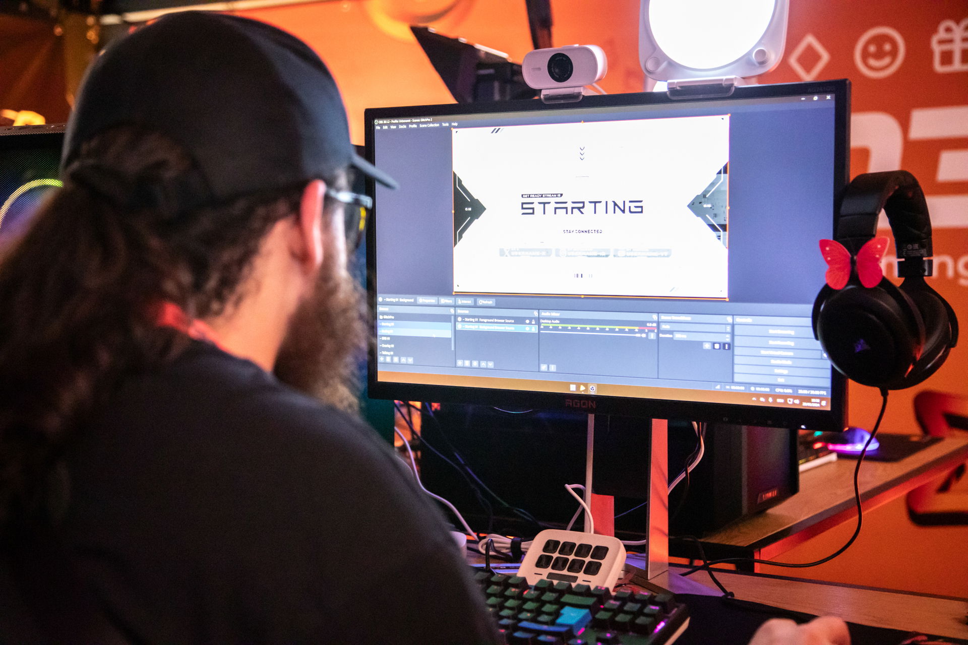 The Best TwitchCon Pics: Streamer Party Recap and OWN3D Booth Highlights